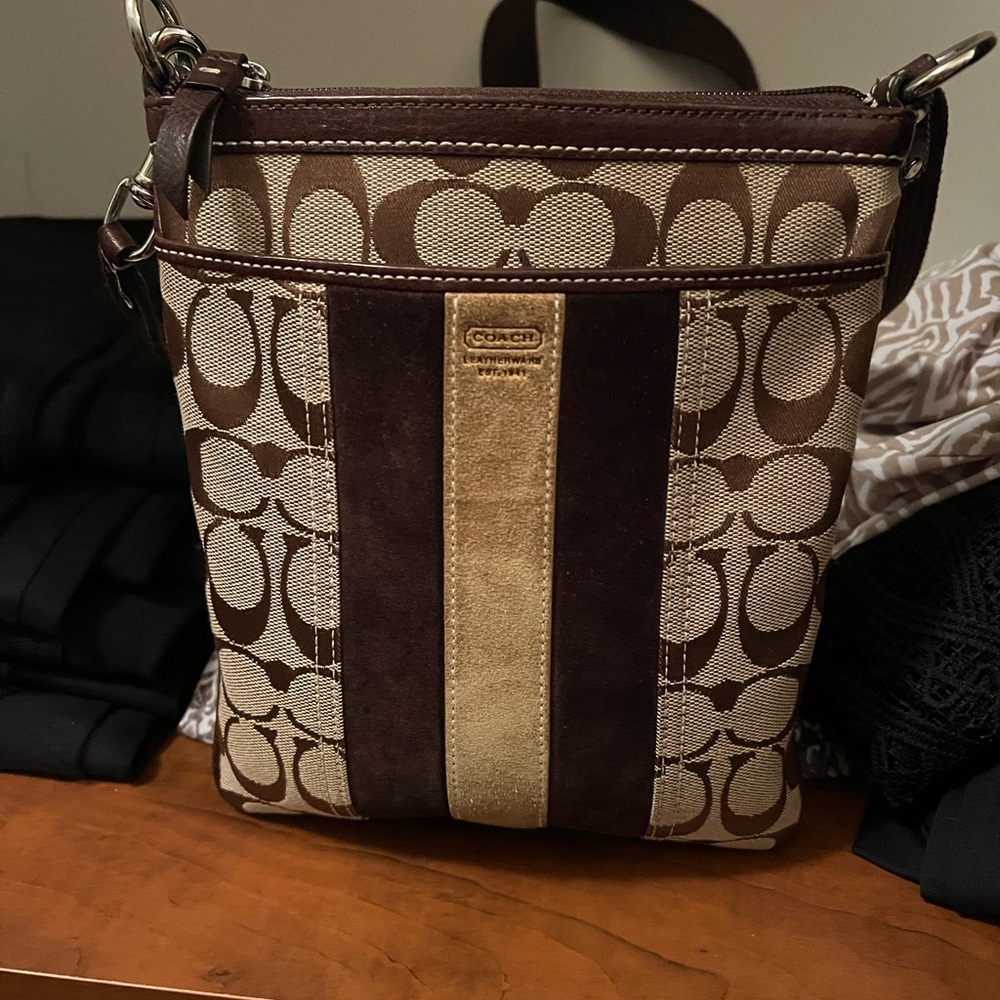 Coach Crossover Body Bag - Gem